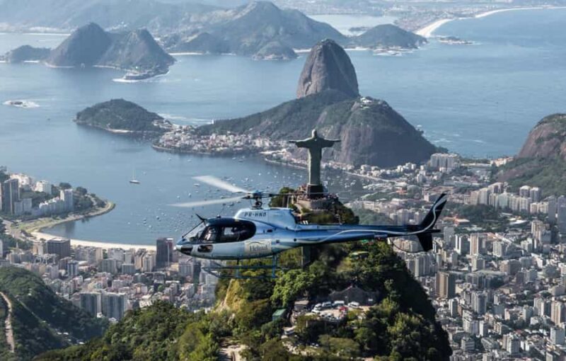12 Amazing Helicopter Ride Destinations in the World